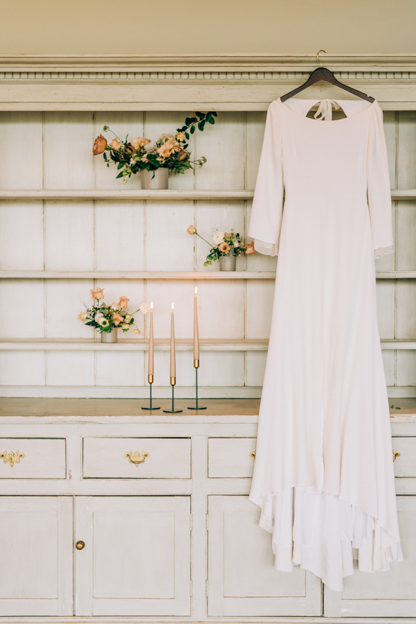 INSPIRATIONAL EDITORIAL - A Winter's End Romance With A Bespoke Wedding ...